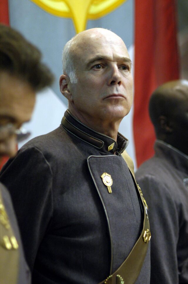 Saul Tigh – Battlestar Wiki